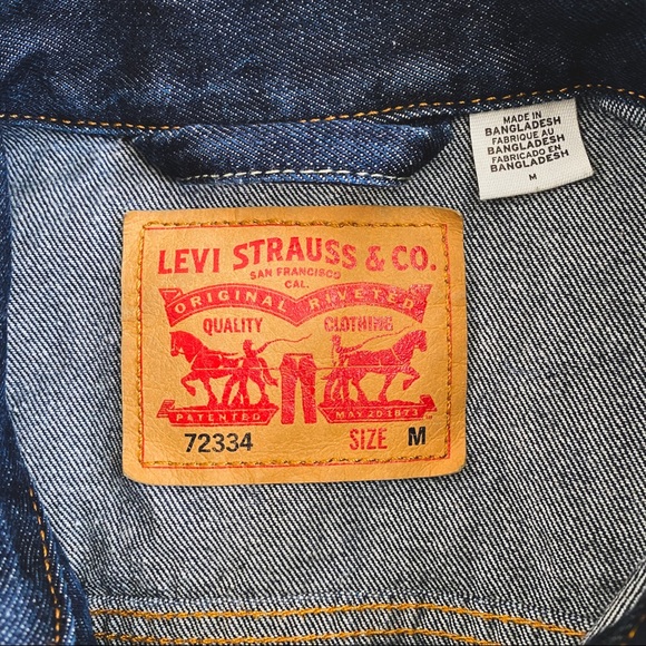 Levi's | Jackets & Coats | Vintage Levis Rinse Dark Wash Trucker Jacket ...